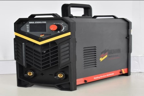 შედუღების აპარატი Baumann MMA-200RS PRO LCD